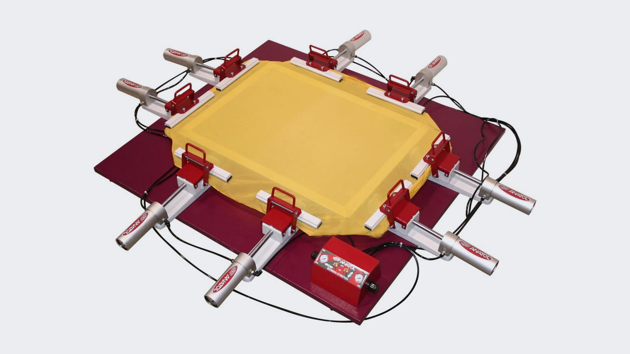 Screen Printing: How To Use A Pneumatic Screen Stretcher | DecoNetwork